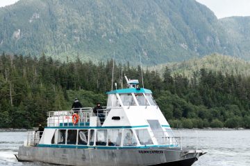 Wildlife Quest & Fin Island Lodge| True Alaskan Tours | Sitka, AK